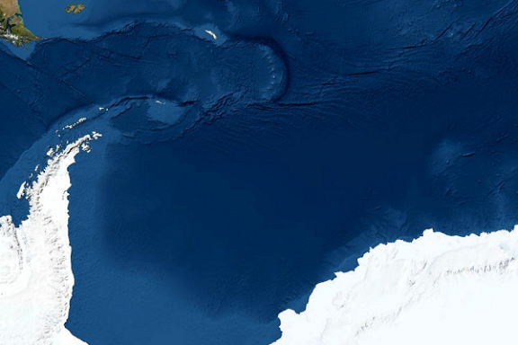 Project Erebus Southern Ocean Adventure - ICOTEQ - Electronics and ...