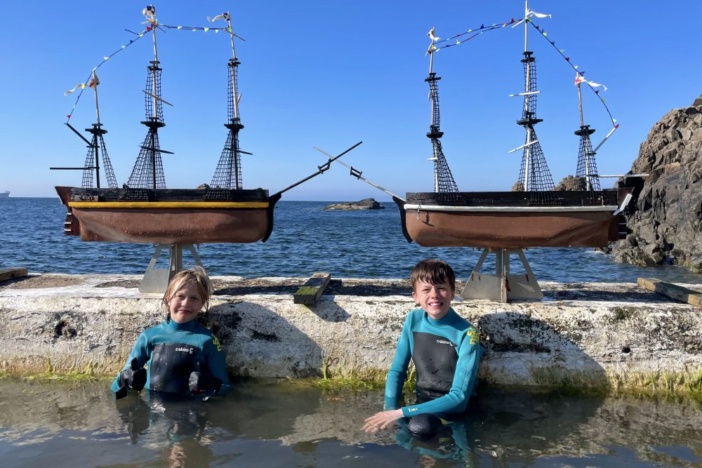 Project Erebus Southern Ocean Adventure - ICOTEQ - Electronics and ...